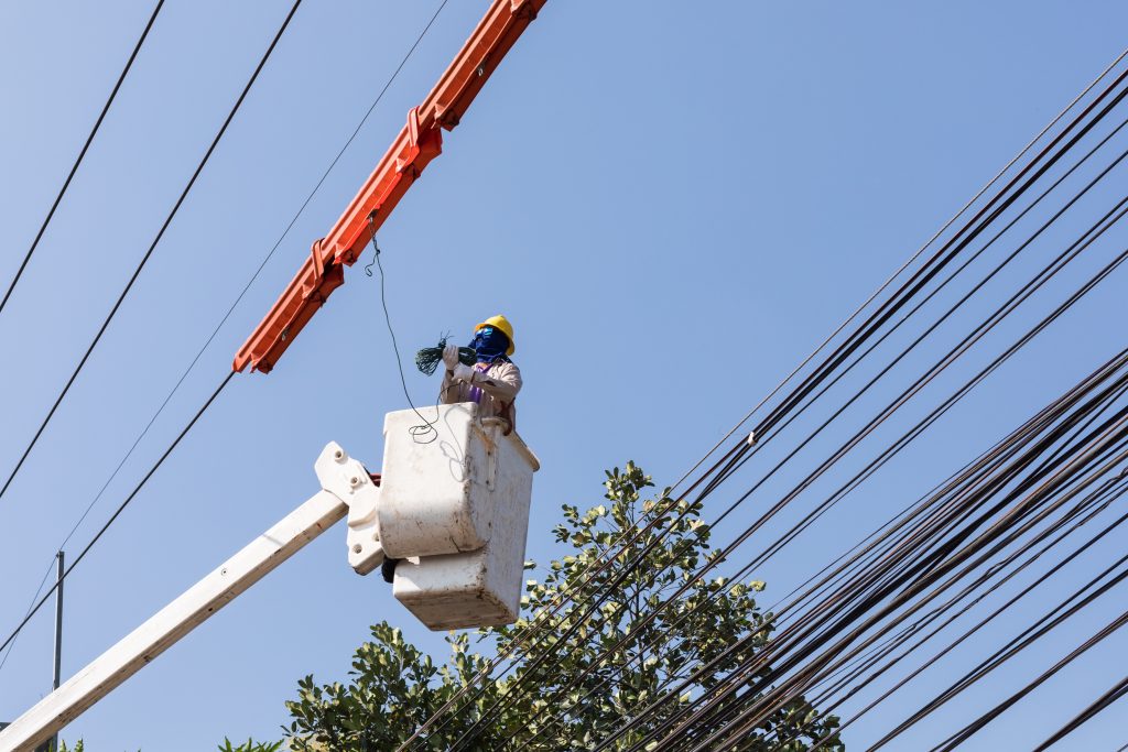 Electrocution Risks on Construction Sites – Injury Accident News